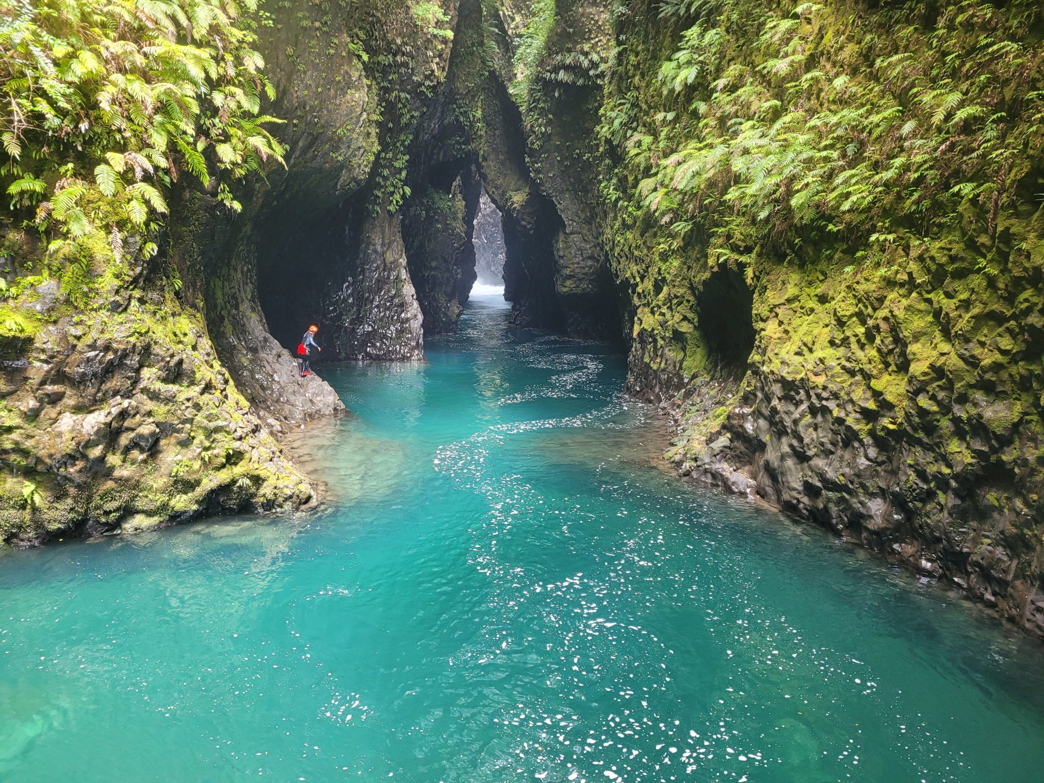 Lower Tree Trunk Gorge v4a3II**